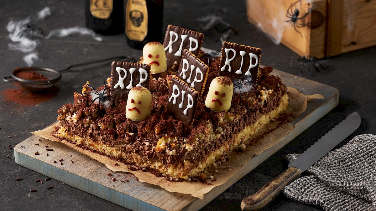 Cemetery cake | IBIS Backwaren